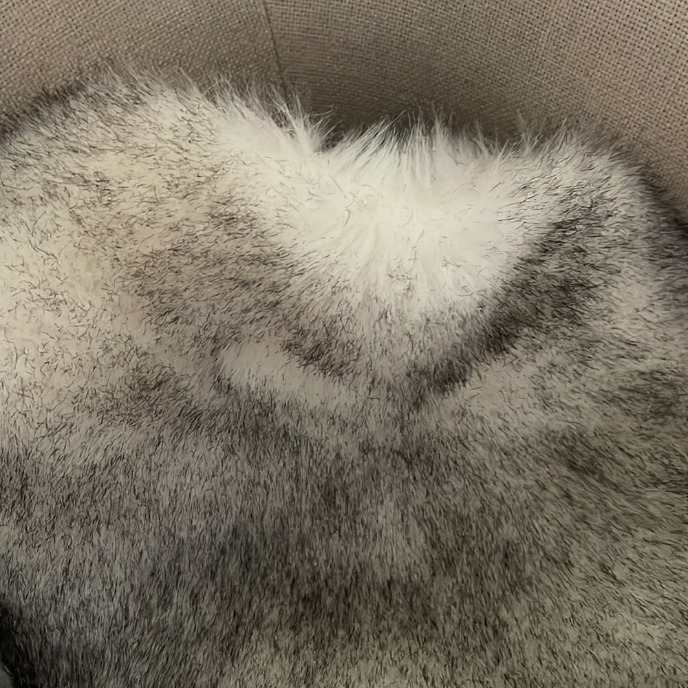 Fur-Tastic Fabulous Faux Vest!! - Gem